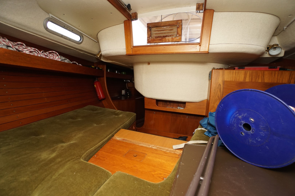 Sirena 38 - White Whale Yachtbrokers