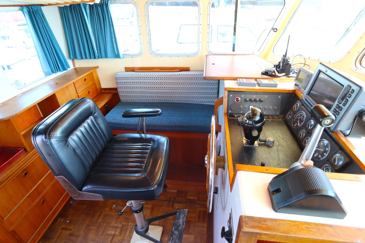 Colvic Watson 34 - 1977 for sale - Schepenkring yacht brokers