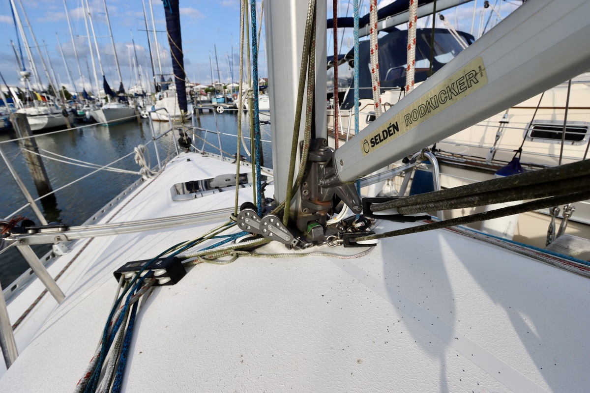 Hanse 301 - 1998 te koop - Schepenkring jachtmakelaars