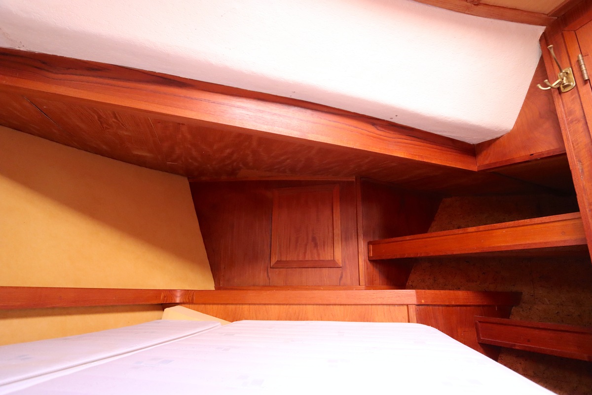 Colvic Watson 34 - 1977 te koop - Schepenkring jachtmakelaars