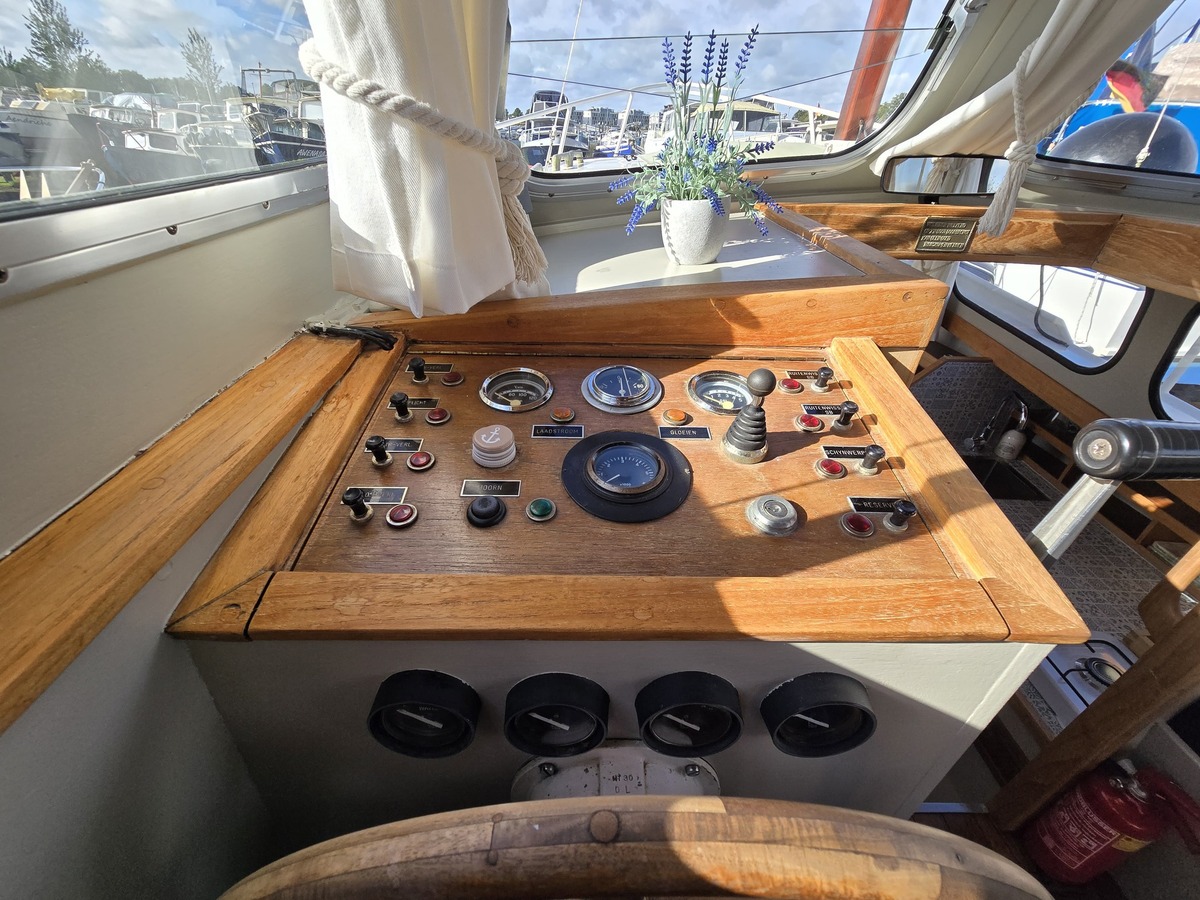 Die Groot Vlet 860 - 1985 zu verkaufen - Schepenkring Yachtmakler
