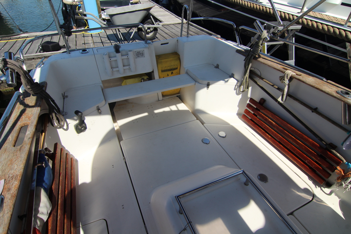 Arvor 210 - 2006 for sale - Schepenkring yacht brokers